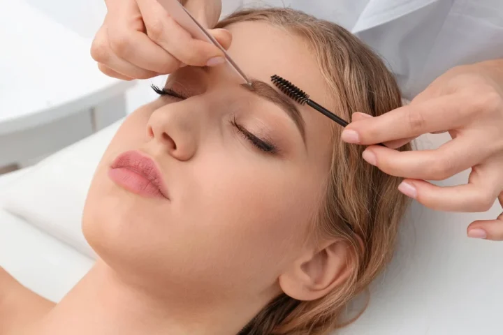 Benefits of Getting Professional Eyebrow Services in Doha - Diva Salon