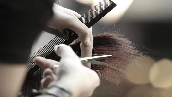 Can I book cosmetology services online in Doha from Diva Salon?